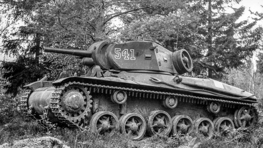 Stridsvagnen 100 år i Sverige - Försvarsmakten