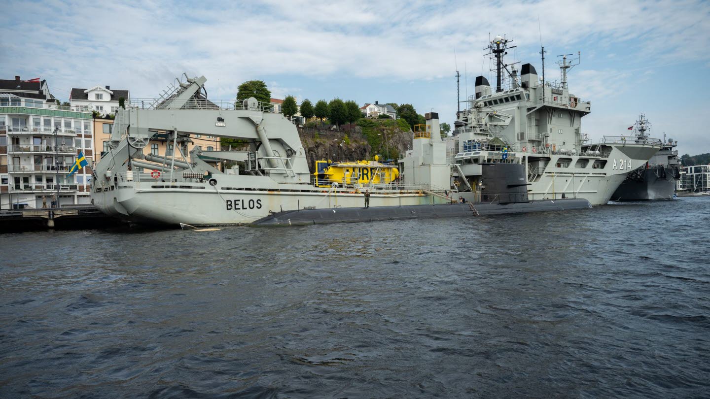 Ubåtsräddningsövning i Norge - Försvarsmakten