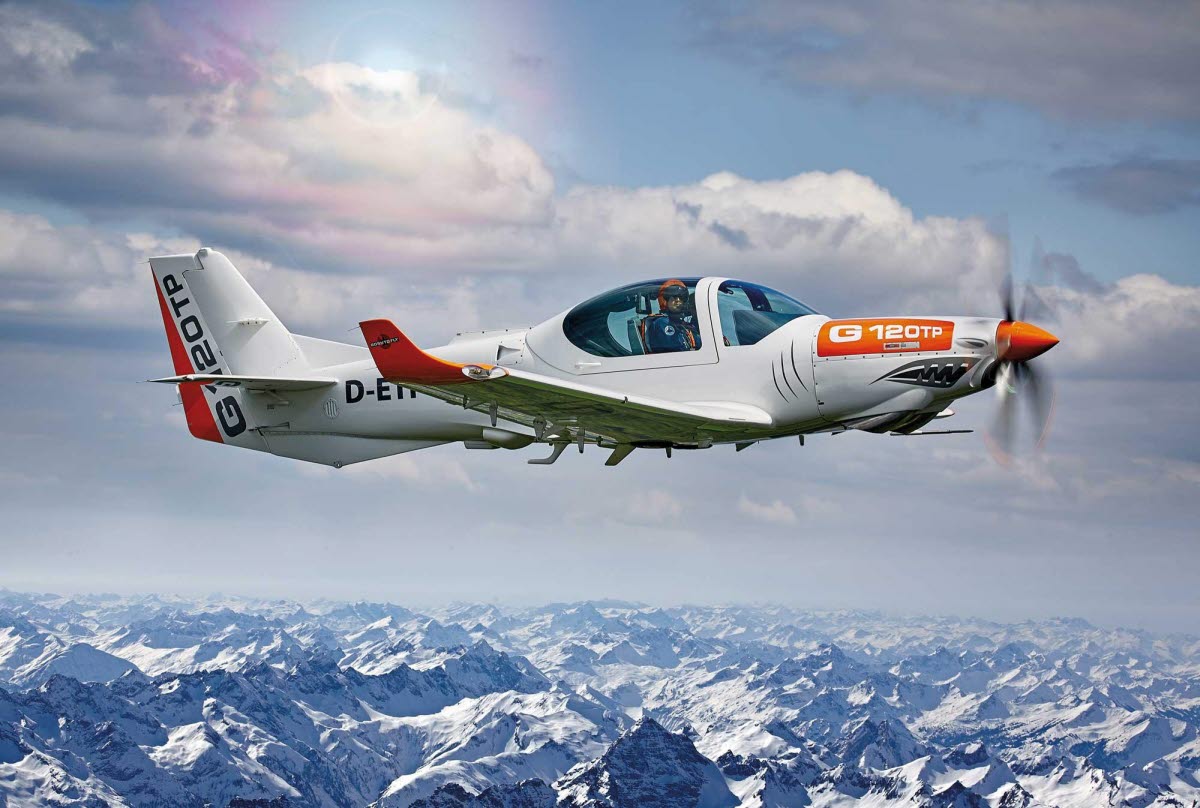 Nytt skolflygplan till flygvapnet - Försvarsmakten