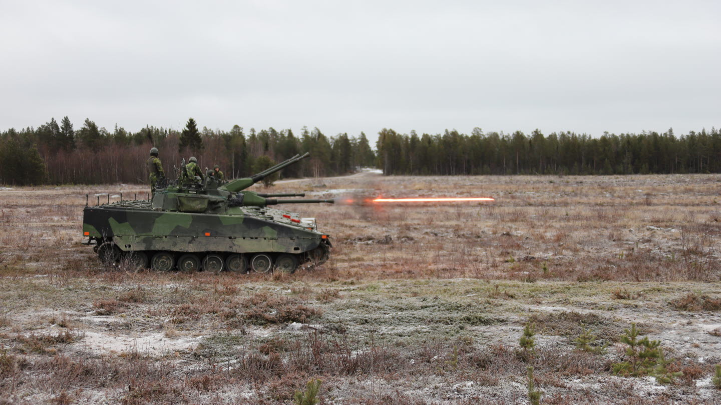 Spanare med eldkraft - Försvarsmakten