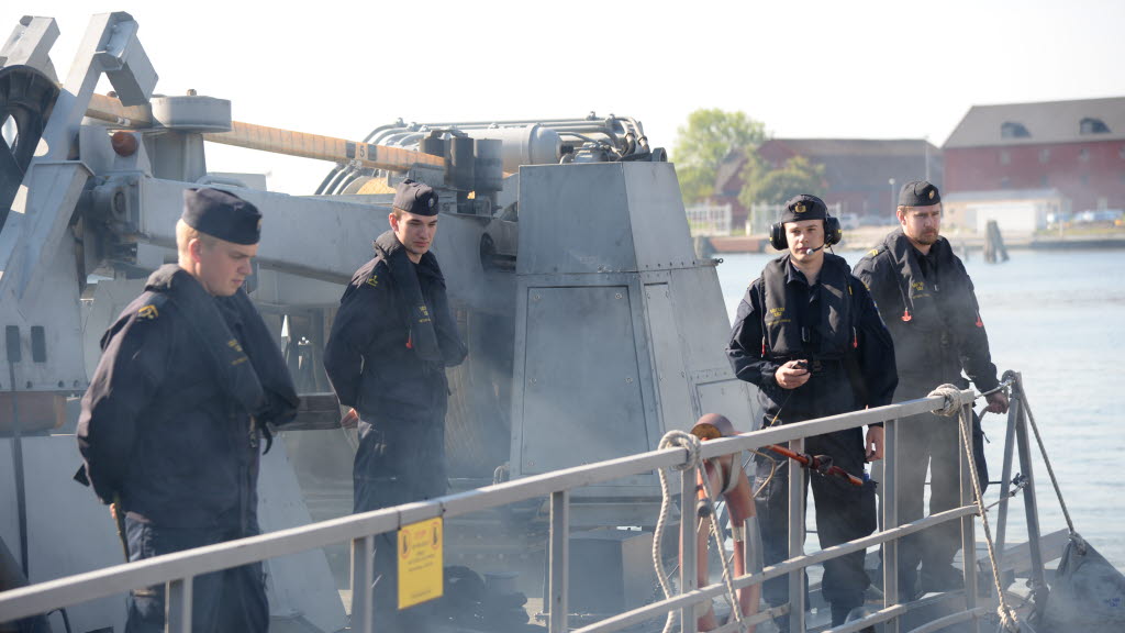 USA leder - Försvarsmakten