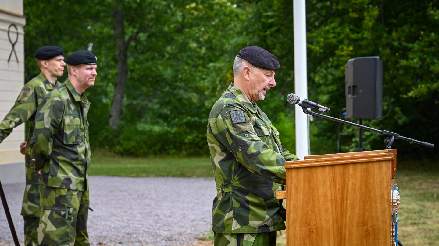 Första brigaden återinvigd - Försvarsmakten
