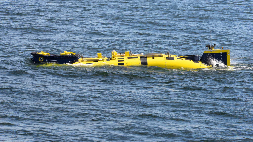 444 meter under vattenytan - Försvarsmakten