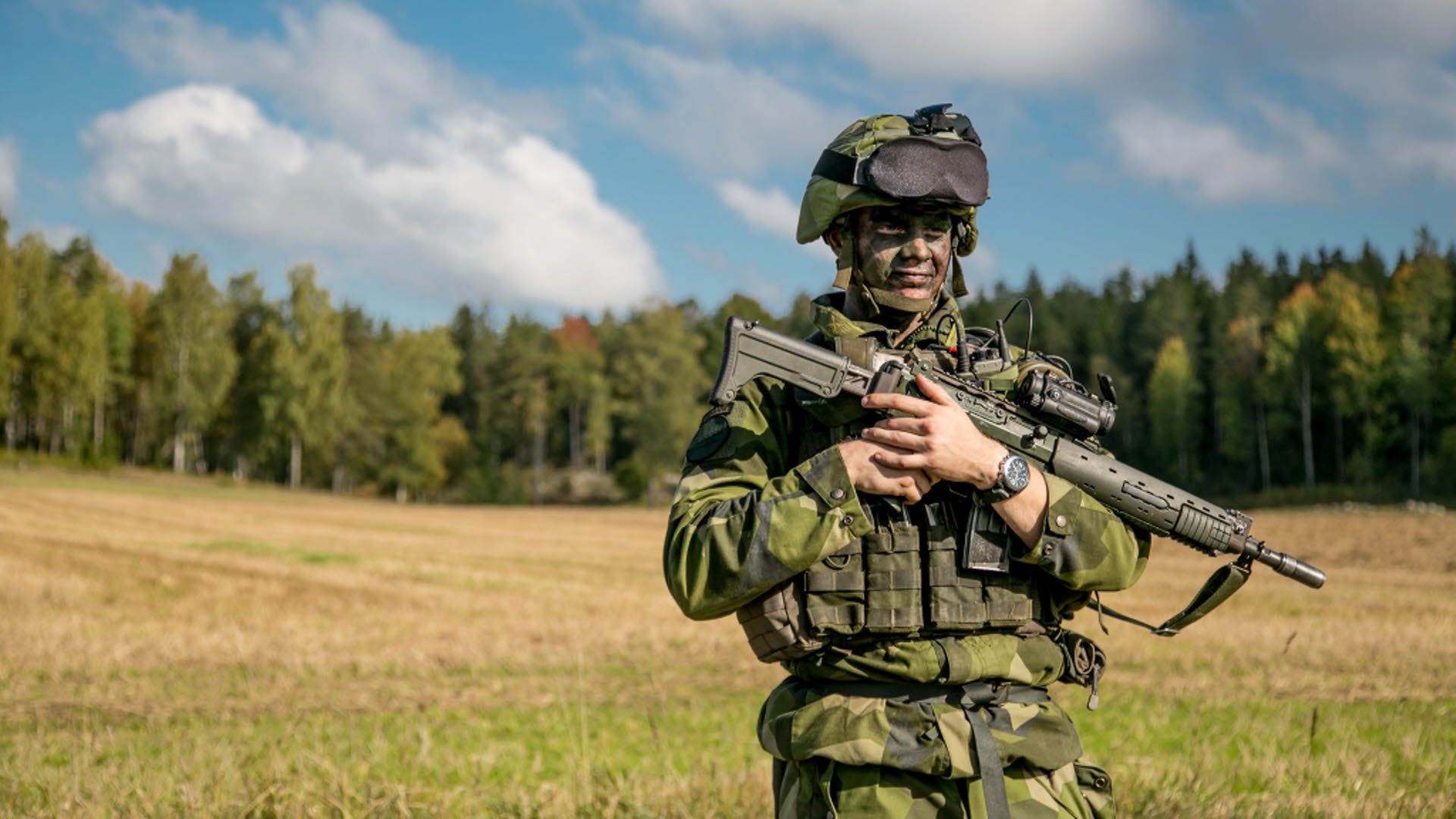 Största luftlandsättningen med helikopter på 25 år - Försvarsmakten