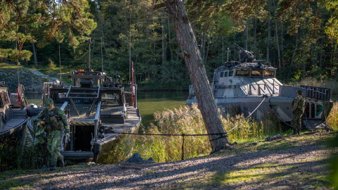 Sweden and Finland exercise joint defence - Swedish Armed Forces