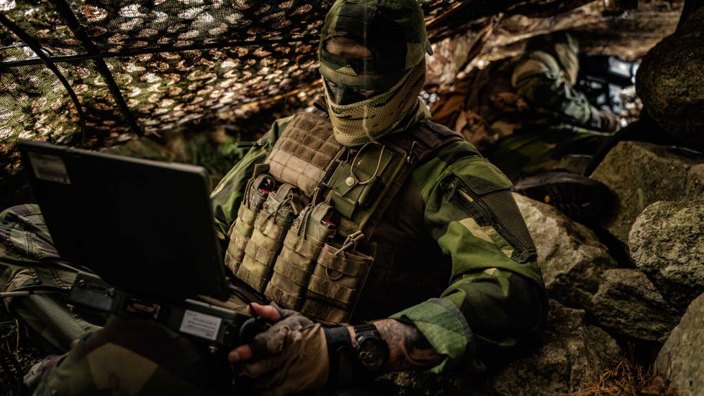 Swedish ground units guided UK fighter aircraft - Swedish Armed Forces