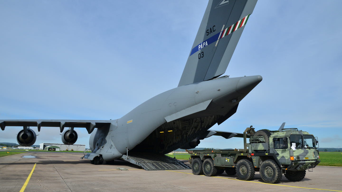 Operational transport for the defense of Gotland - Swedish Armed Forces