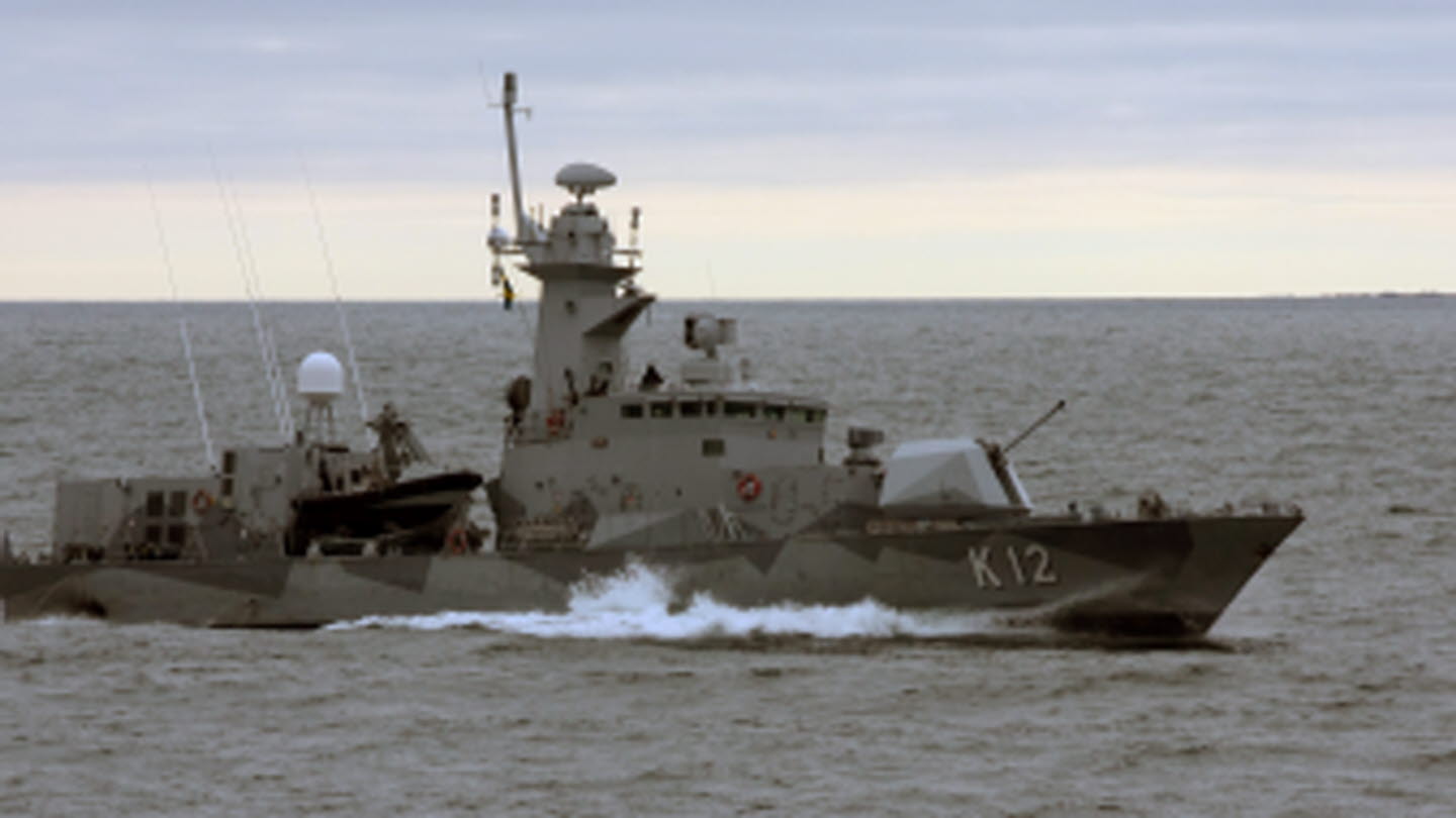 Stridsmässig luftförsvarsövning tränar besättningar - Försvarsmakten