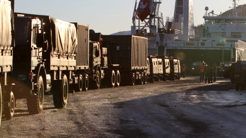 Högintensivt, imponerande, taktiskt och säkert - Försvarsmakten