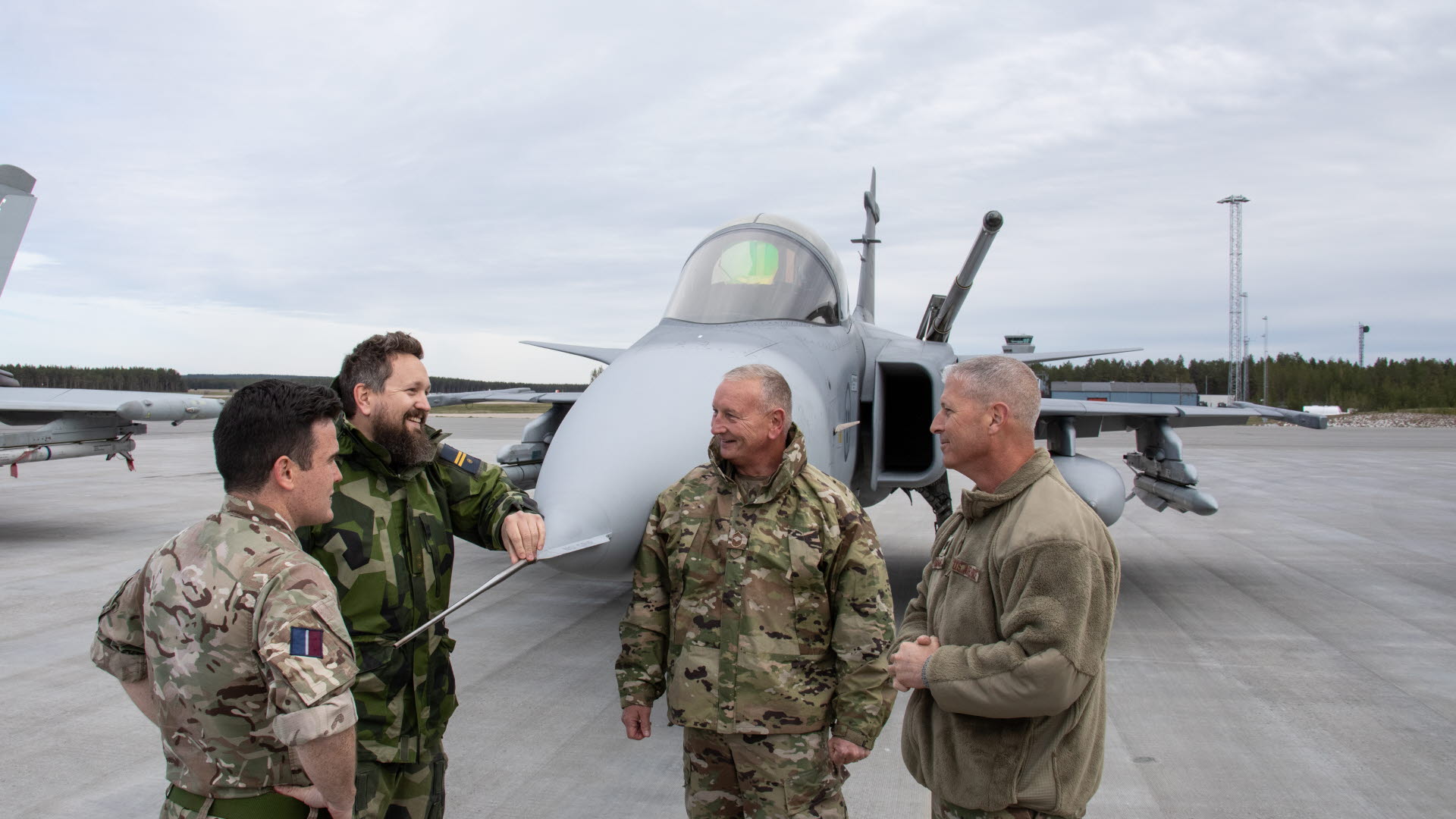 Multinationell flygövning lyfter mot högsta klass - Försvarsmakten
