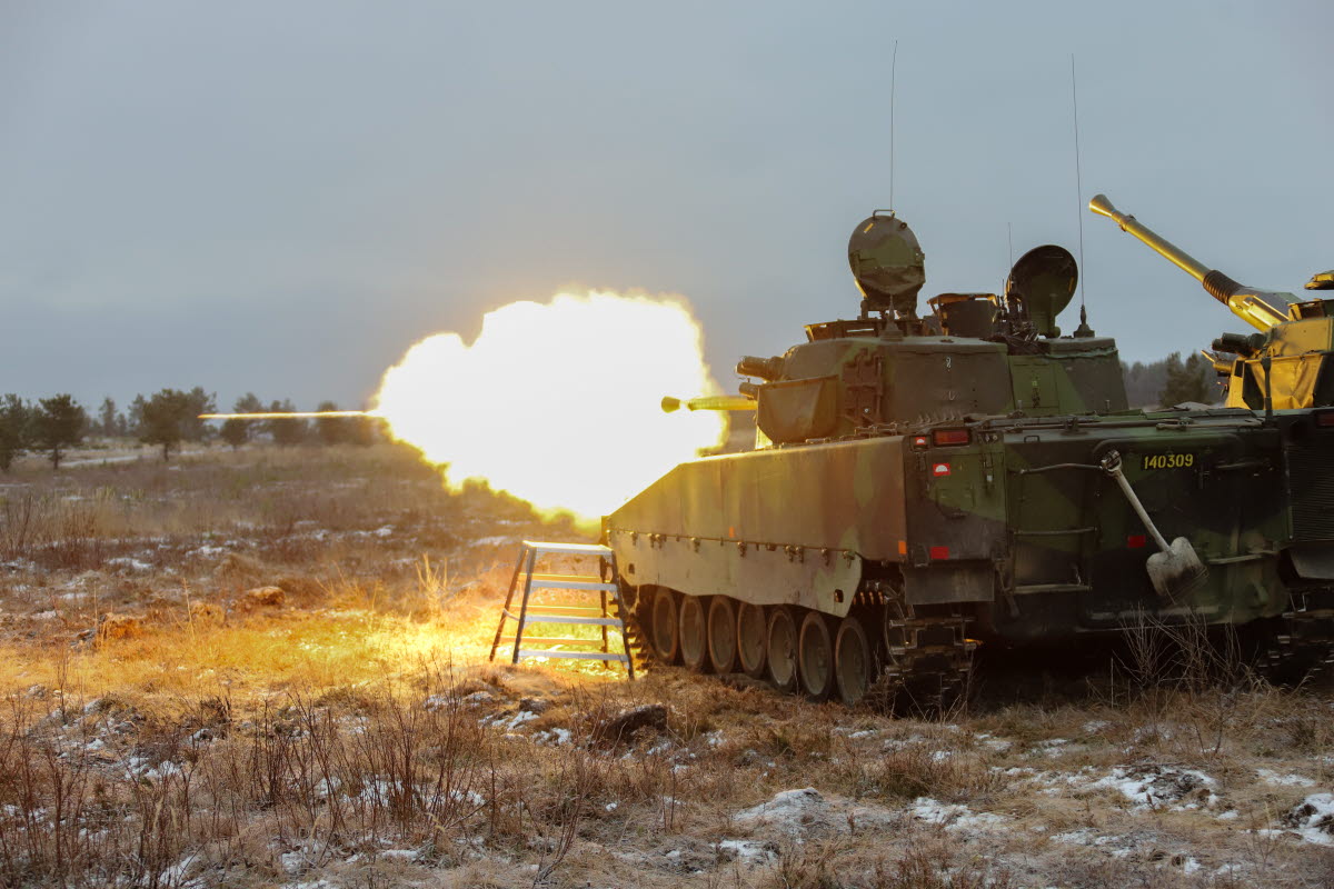 Spanare med eldkraft - Försvarsmakten