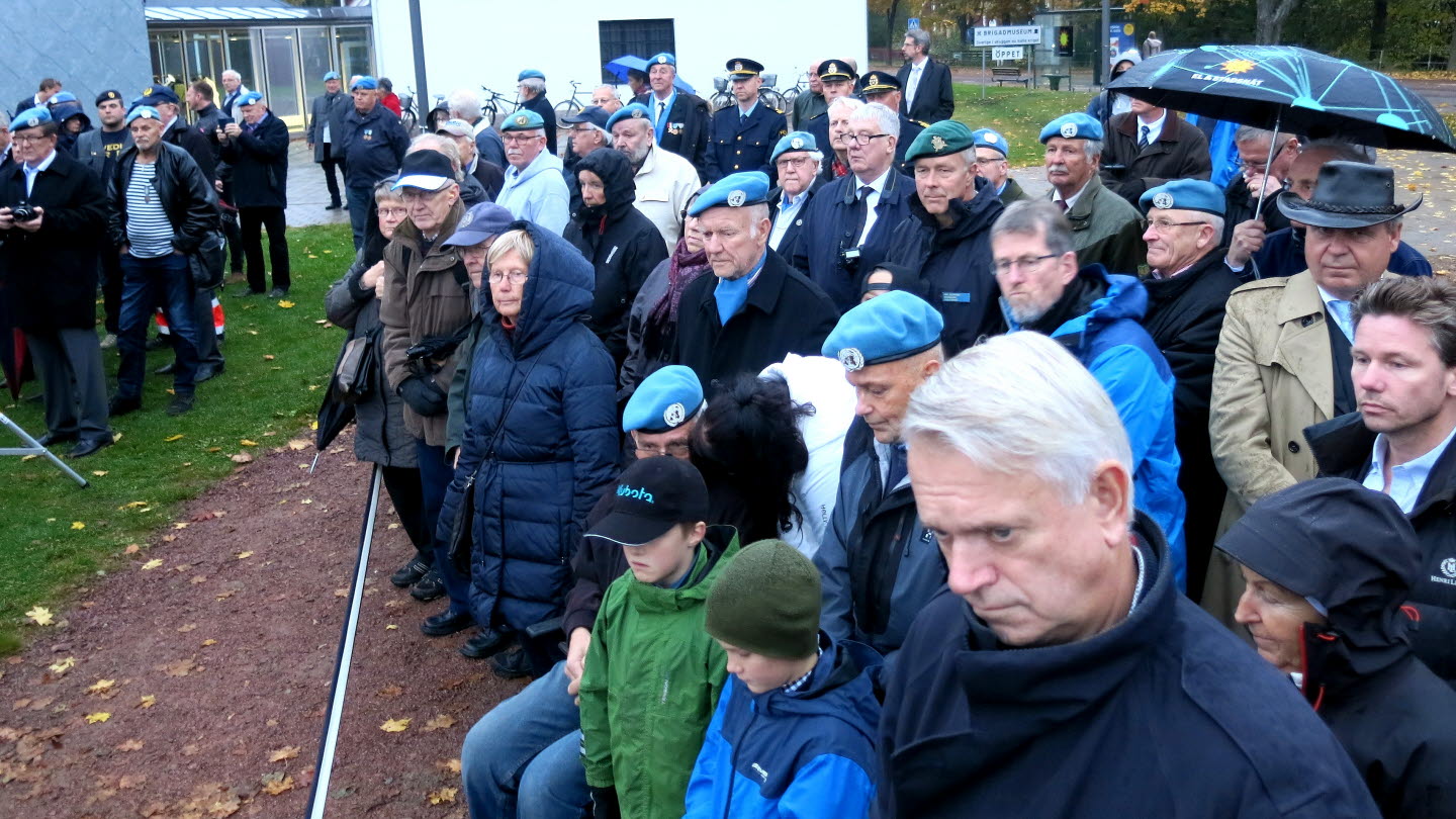 Veteranmonument invigdes i Karlstad - Försvarsmakten