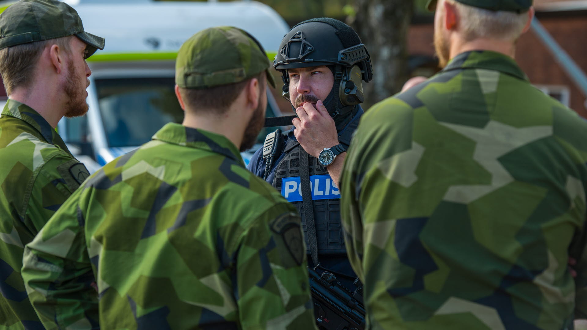 Fortsatt utveckling av Sveriges totalförsvar - Försvarsmakten