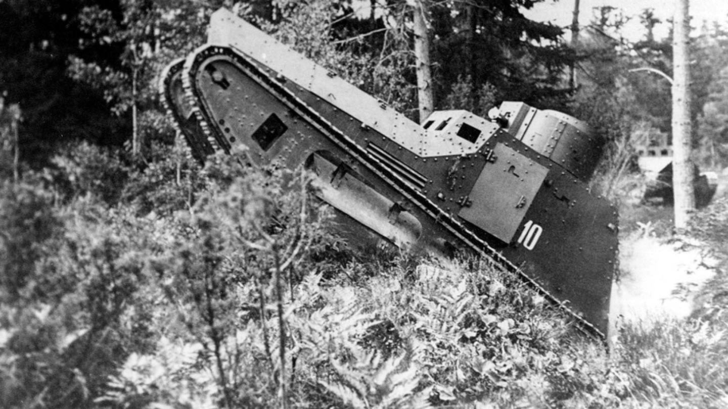 Stridsvagnen 100 år i Sverige - Försvarsmakten