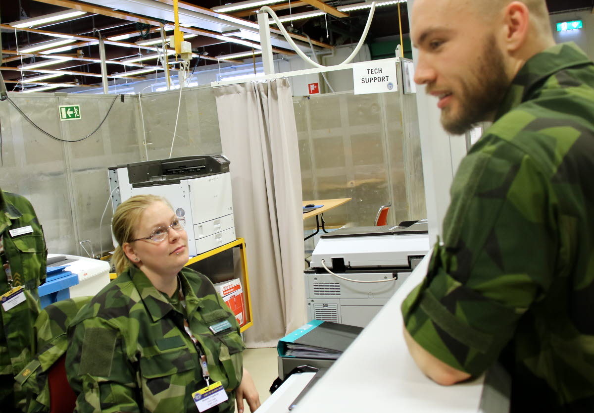 Behind the scenes, and a vital part - Swedish Armed Forces