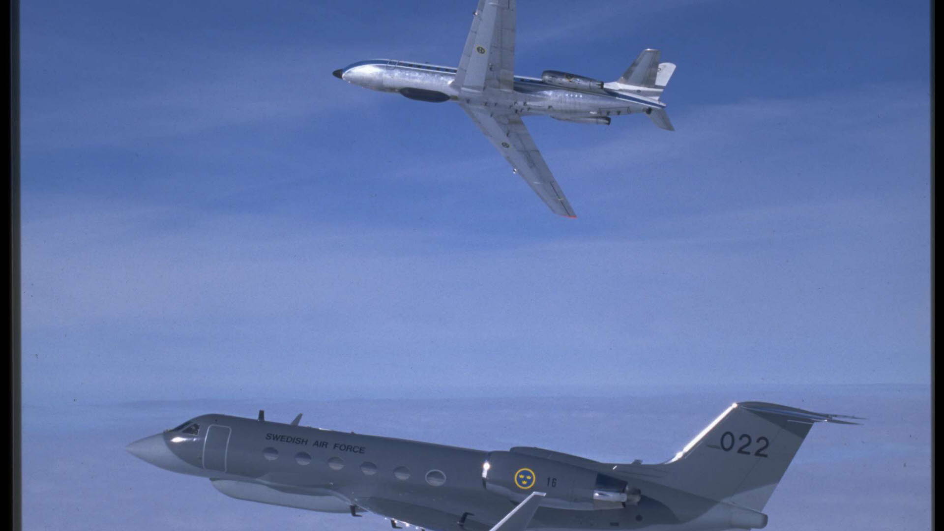 S 102 B - Försvarsmakten