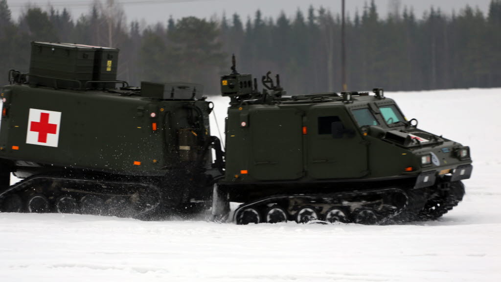 Stort intresse för samarbete kring bandvagnar - Försvarsmakten