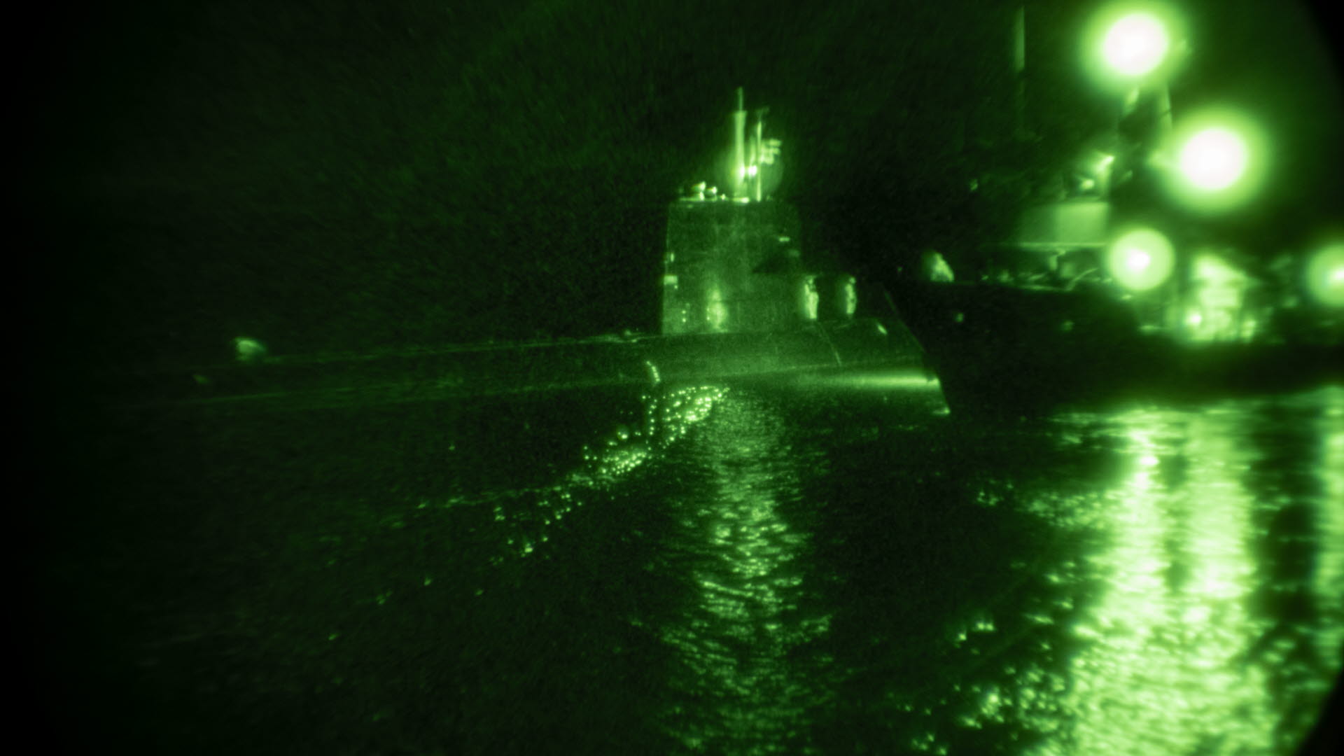 Top secret submarine weapon checked under realistic circumstances ...