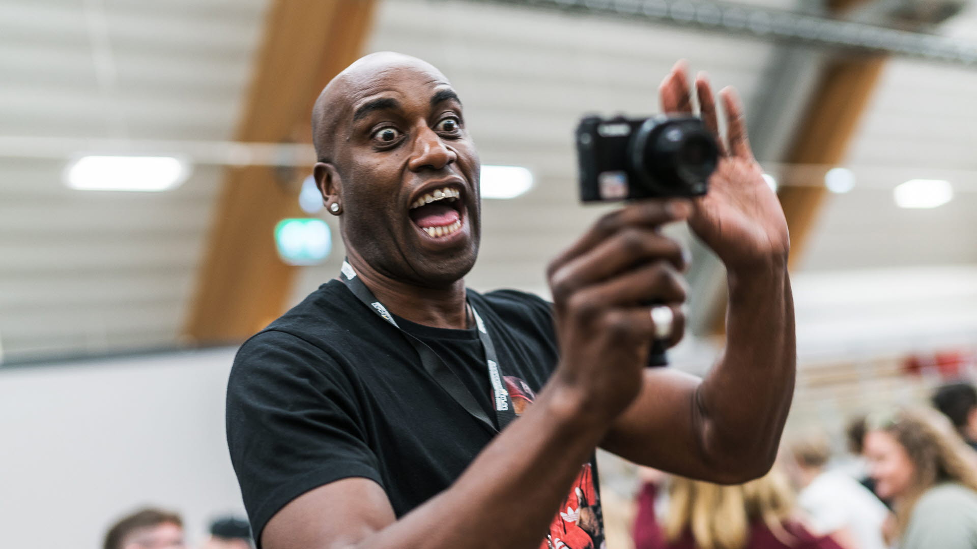 Sociala medier-kändisar till flygdagen - Försvarsmakten