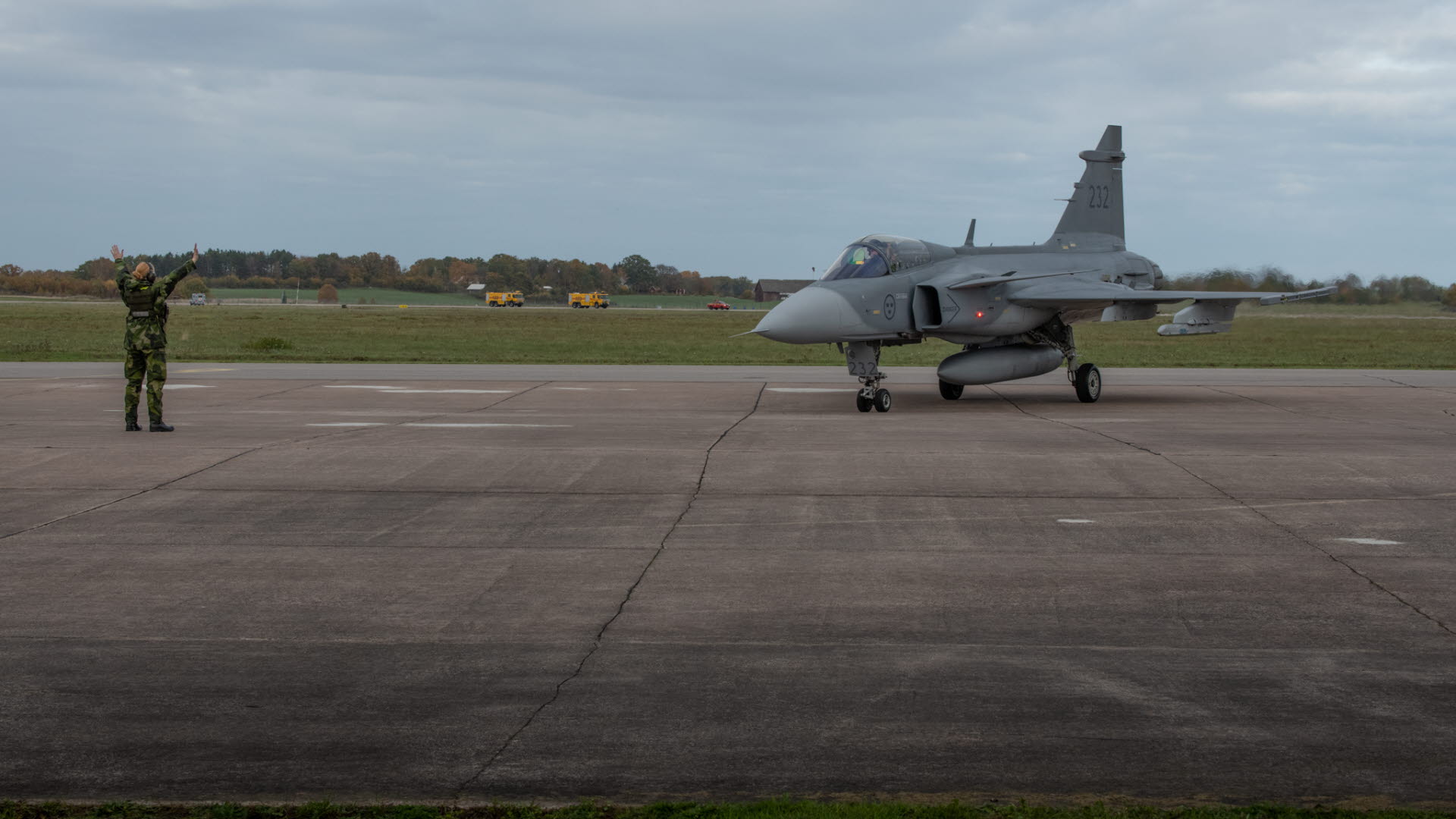 Flygvapnet nyttjar civila flygplatser - Försvarsmakten