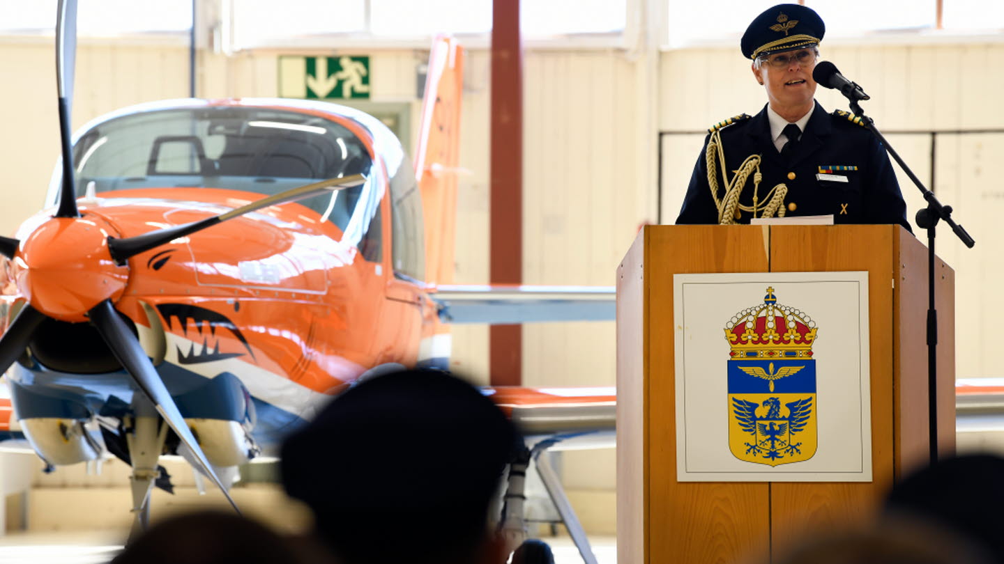 Nytt skolflygplan till Flygvapnet - Försvarsmakten