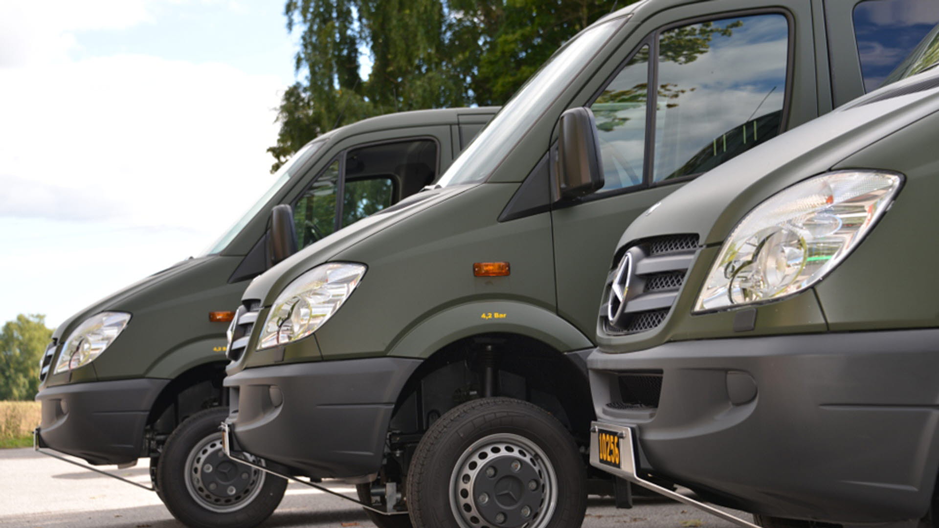 Personbil 8 - Försvarsmakten