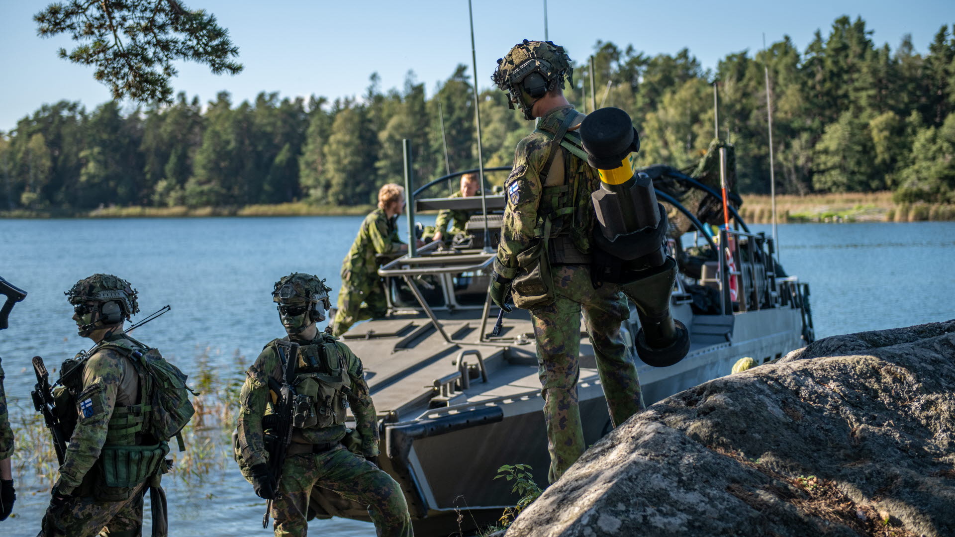 Sweden and Finland exercise joint defence - Swedish Armed Forces
