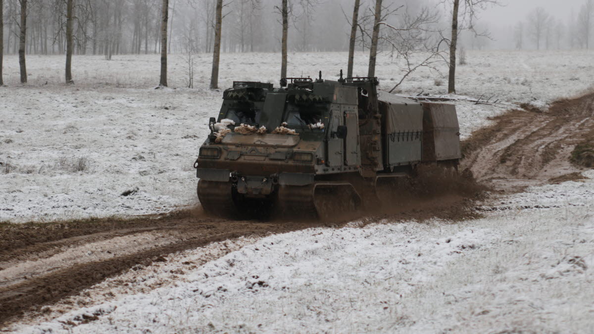 Bandvagn 410 - Försvarsmakten