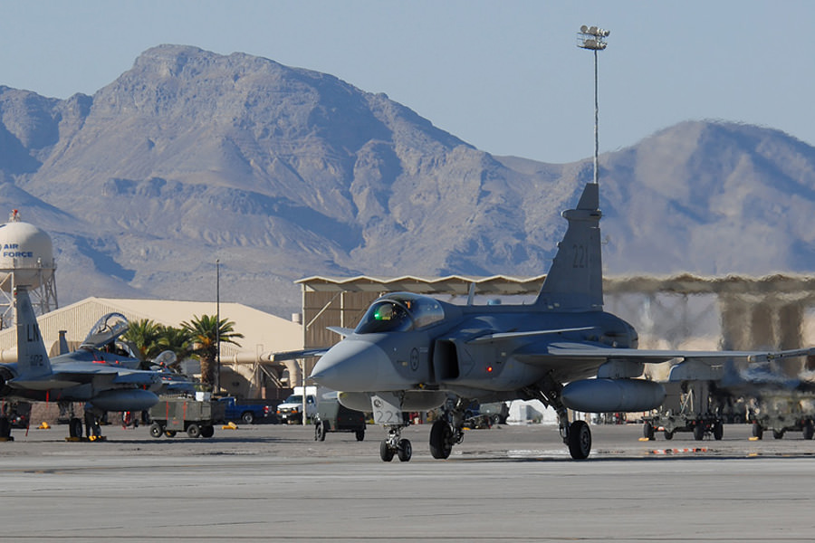 Flygvapnet redo för internationella insatser - Försvarsmakten