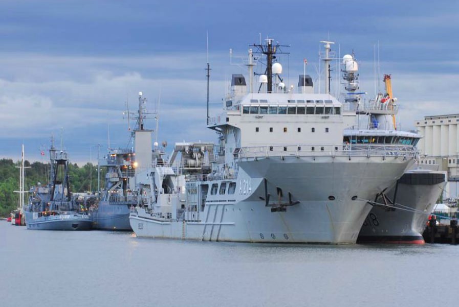 Ubåtsräddningsövningar på norskt vatten - Försvarsmakten