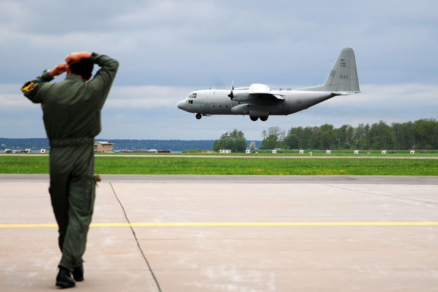 Vingar till nya piloter - Försvarsmakten