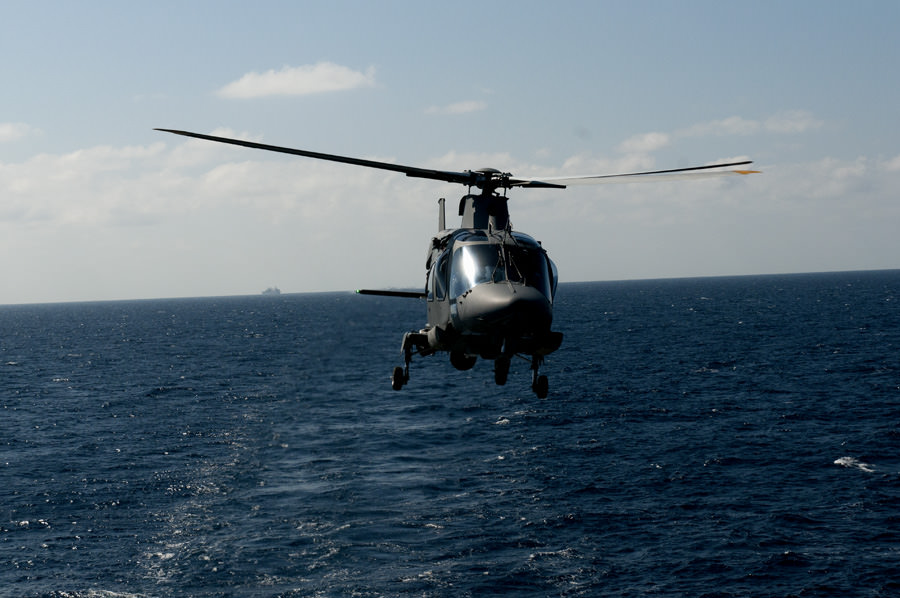 HMS Carlskrona kom till undsättning - Försvarsmakten