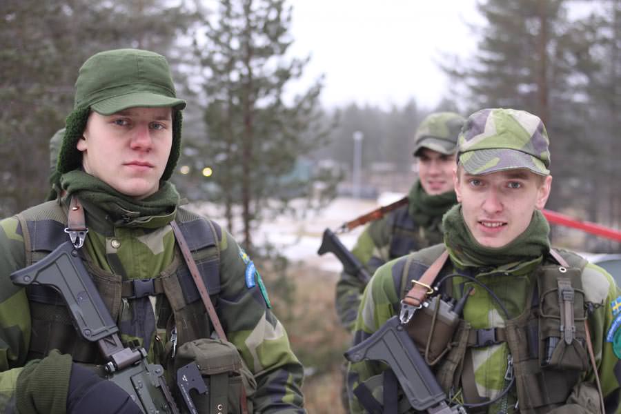 Snart kan de kalla sig spanare - Försvarsmakten