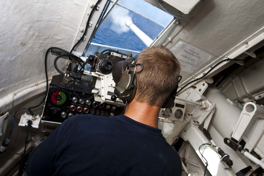 HMS Carlskrona lämnar EU-insats - Försvarsmakten