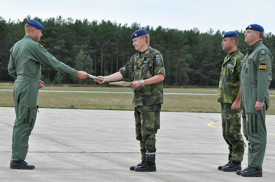 Helikopter 15 operativ i Ronneby - Försvarsmakten